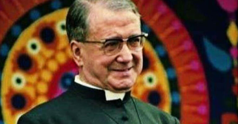 Prayer For The Intercession of St. Josemaria Escriva - Catholic Heroes
